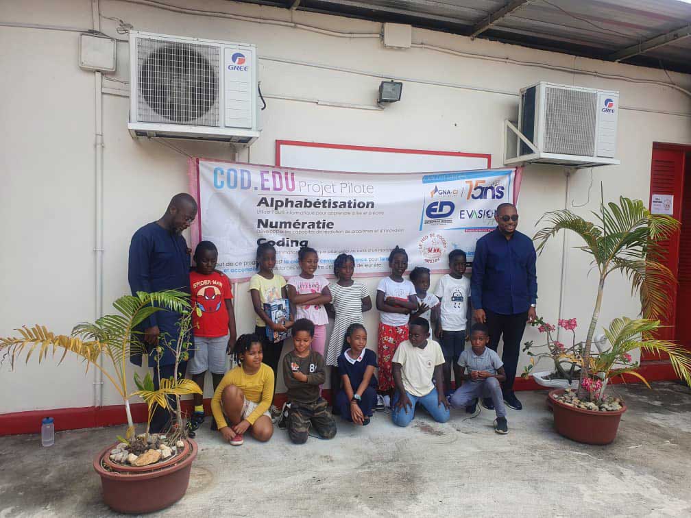 Les élèves de CE1/CE2 ont participé au projet pilote Code.Edu pour ...