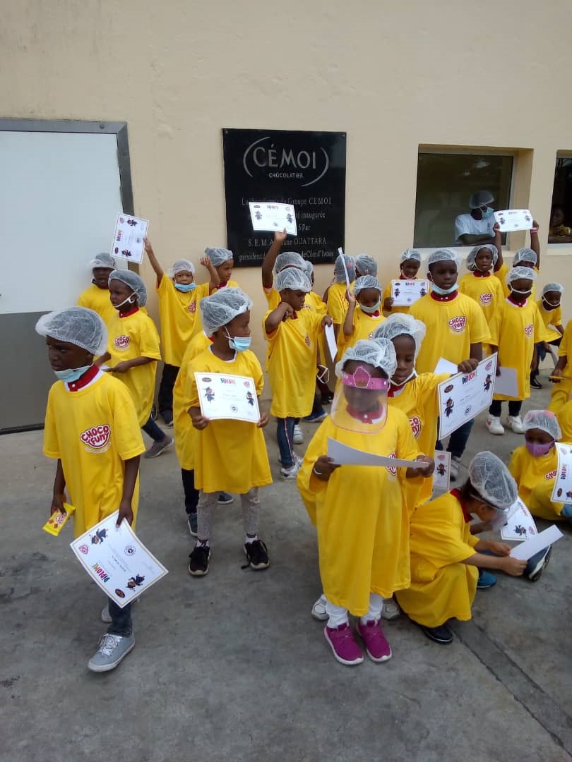 Visite de l'usine de chocolat Cemoi par les classes de CP - Le Nid De ...
